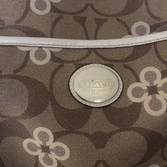 Coach | Bags | Cute Coach Handbag | Poshmark